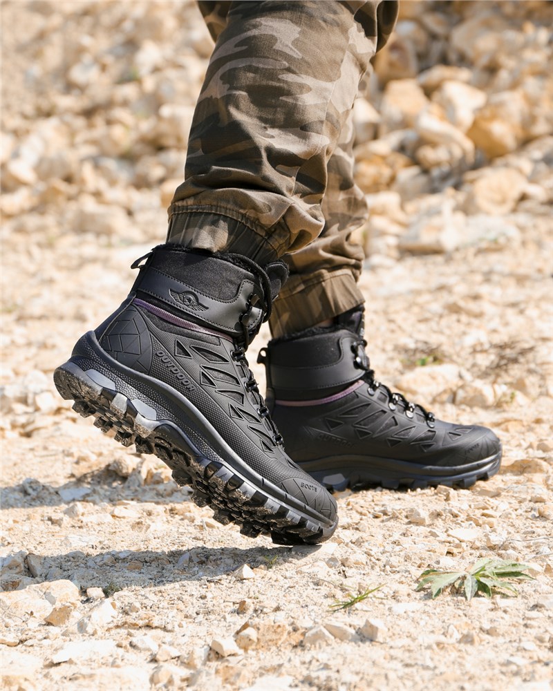 narmart - LAMBIRLENT Мъжки туристически боти - Черни 3060